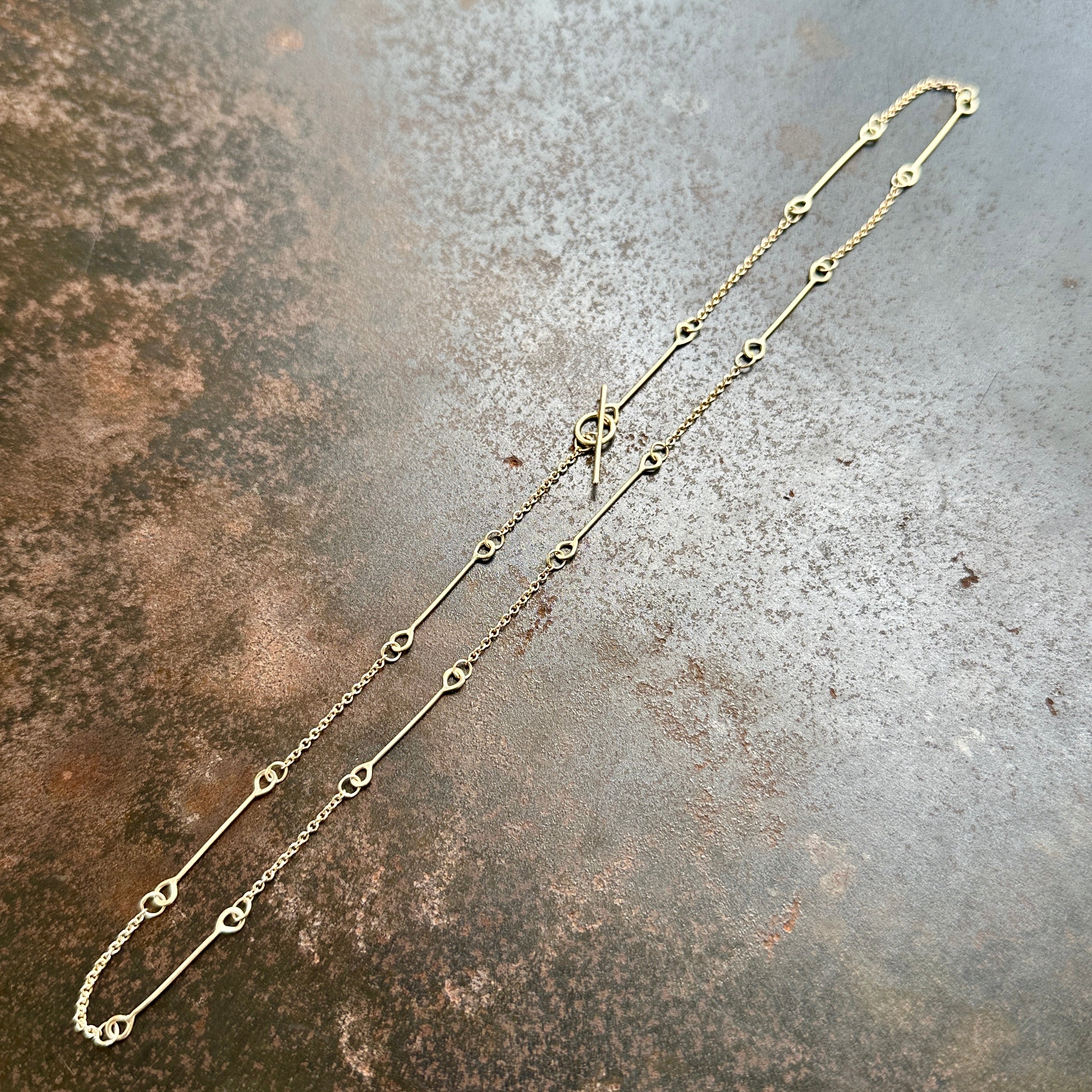 Hammered Link and Cable Chain – hilaryfinck.com