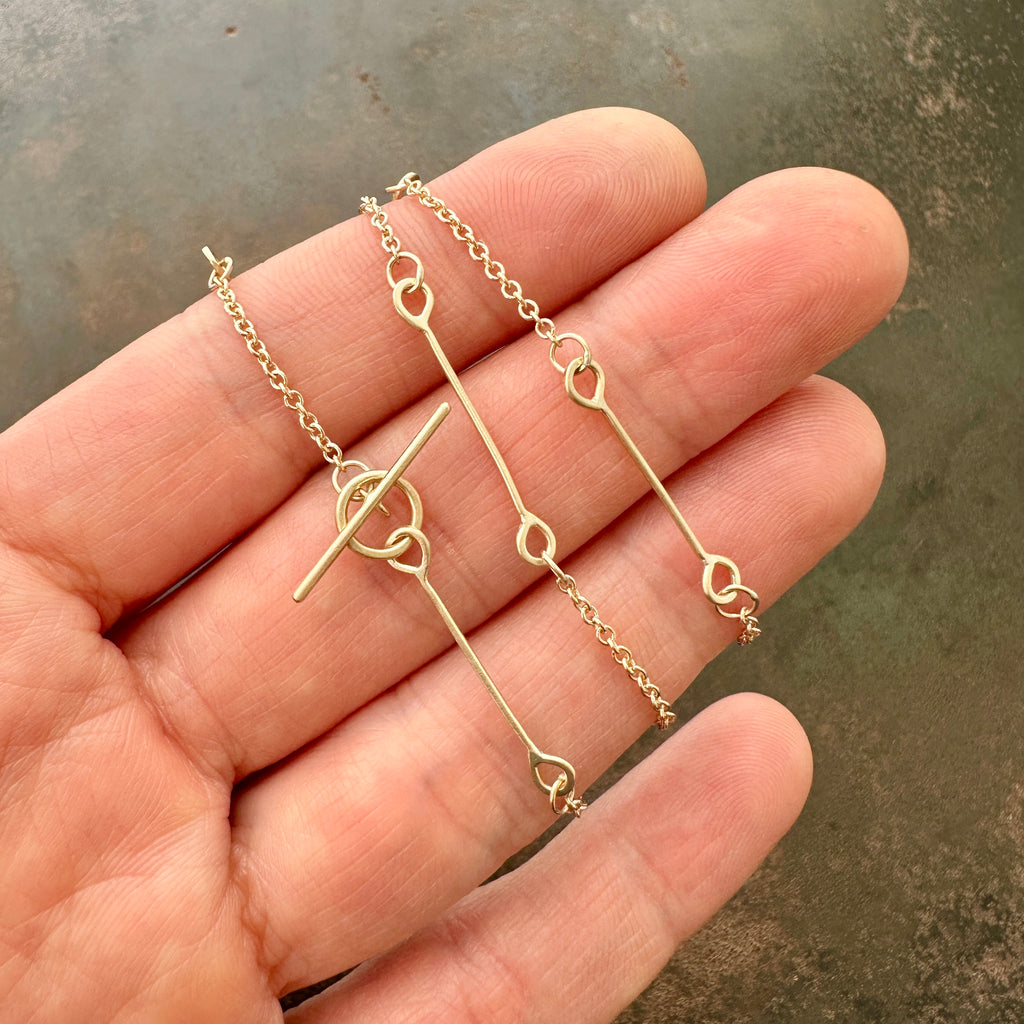 Hammered Link and Cable Chain – hilaryfinck.com